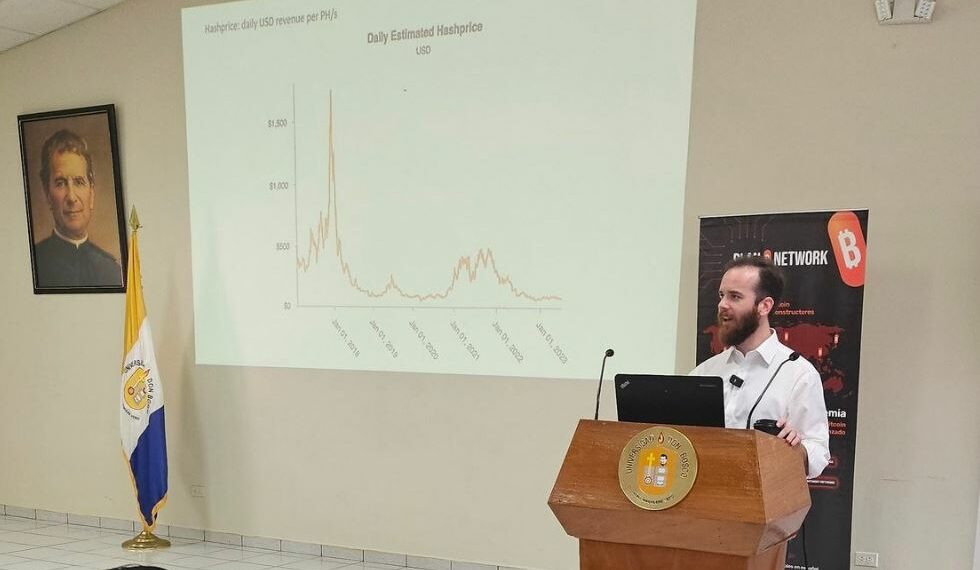 Minería de Bitcoin en El Salvador creará más crecimiento económico